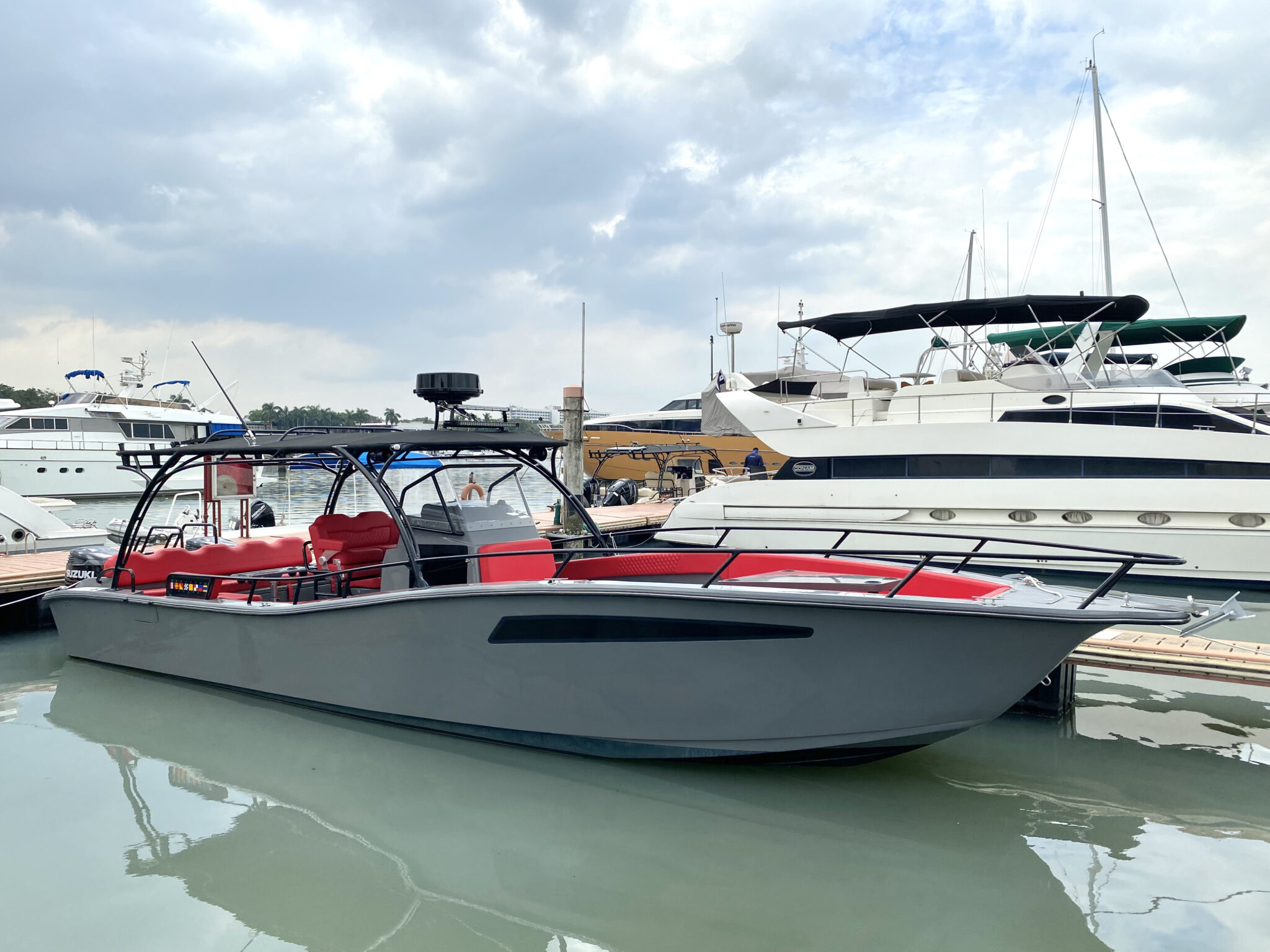 Premier Speedboat Manufacturer in the Philippines | Tronqued
